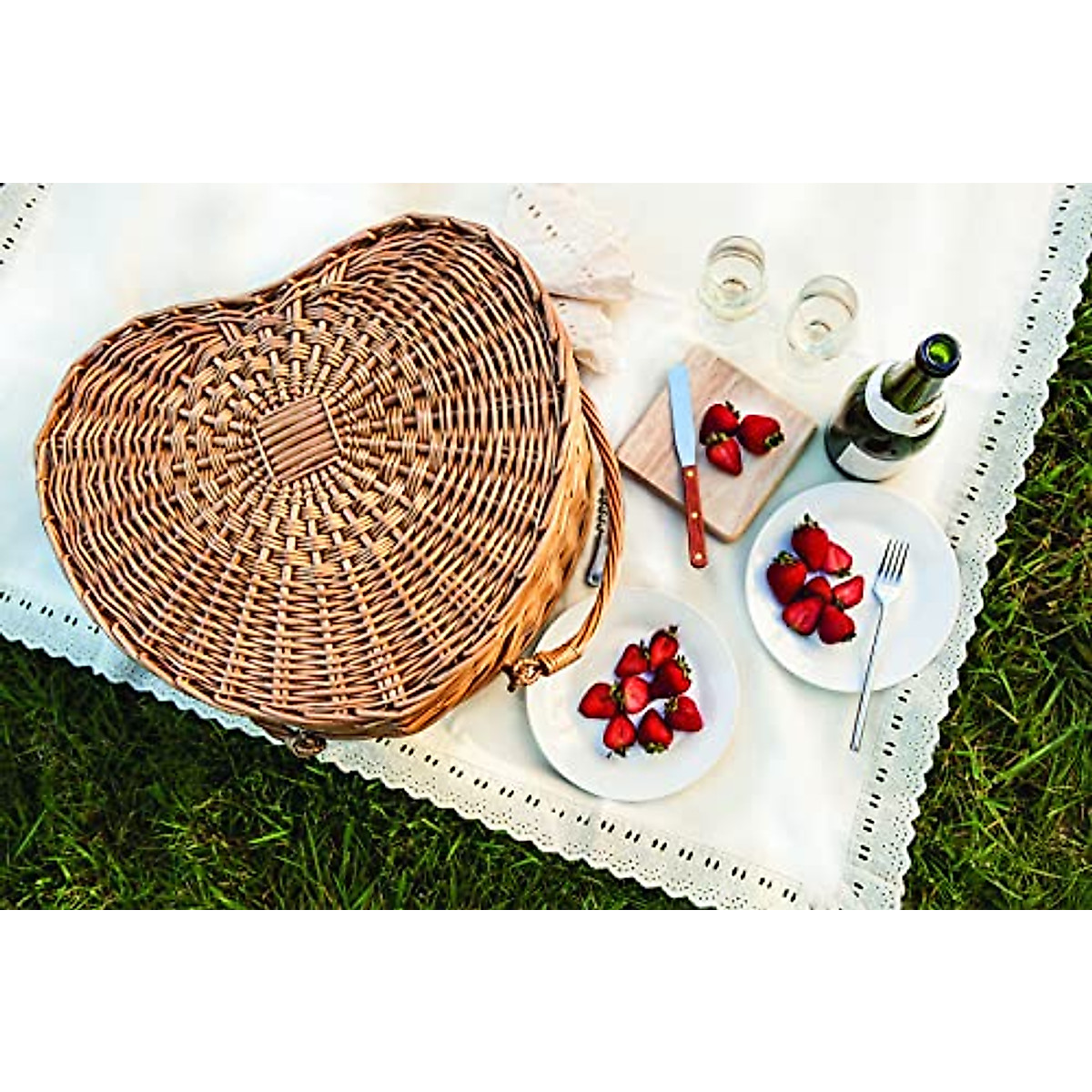 PICNIC TIME Heart Wicker Picnic Basket, 2 Person Set, Couple Gifts, (Antique White)