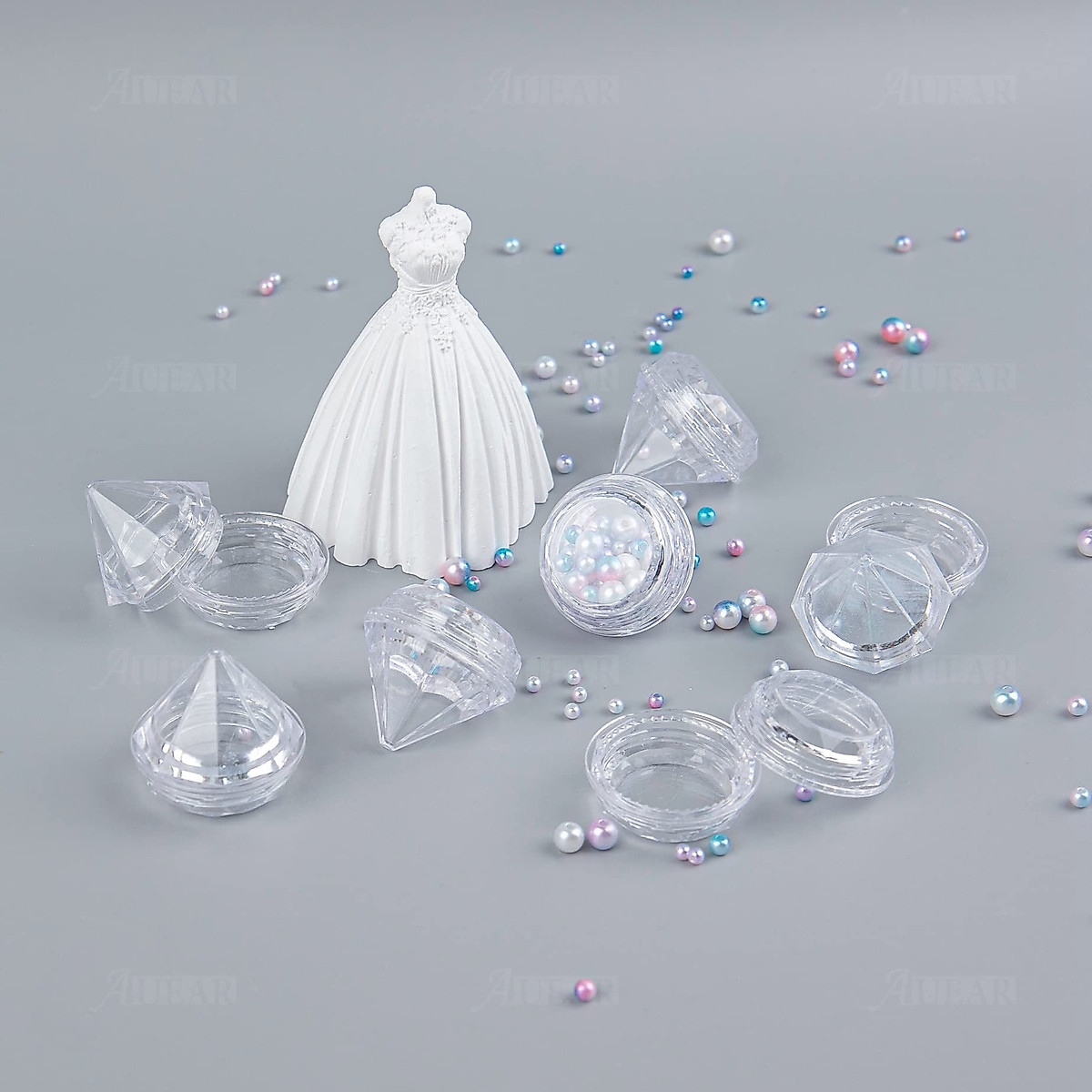 AUEAR, 50 Pack Diamond Shaped Clear Jars 5 ML Empty Refillable Cosmetic Small Jar Makeup Container with Lids Sample Trial Case Storage Box for Party Favors Decor