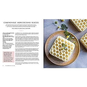 Easy Homemade Melt and Pour Soaps: A Modern Guide to Making Custom Creations Using Natural Ingredients & Essential Oils