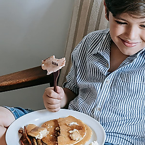 YFWOOD 4-Pieces Natural Wooden Kids Utensils Set, Child Forks and Spoons, Toddler Safe Flatware Hand polishing Anti-slip Portable and ultra light