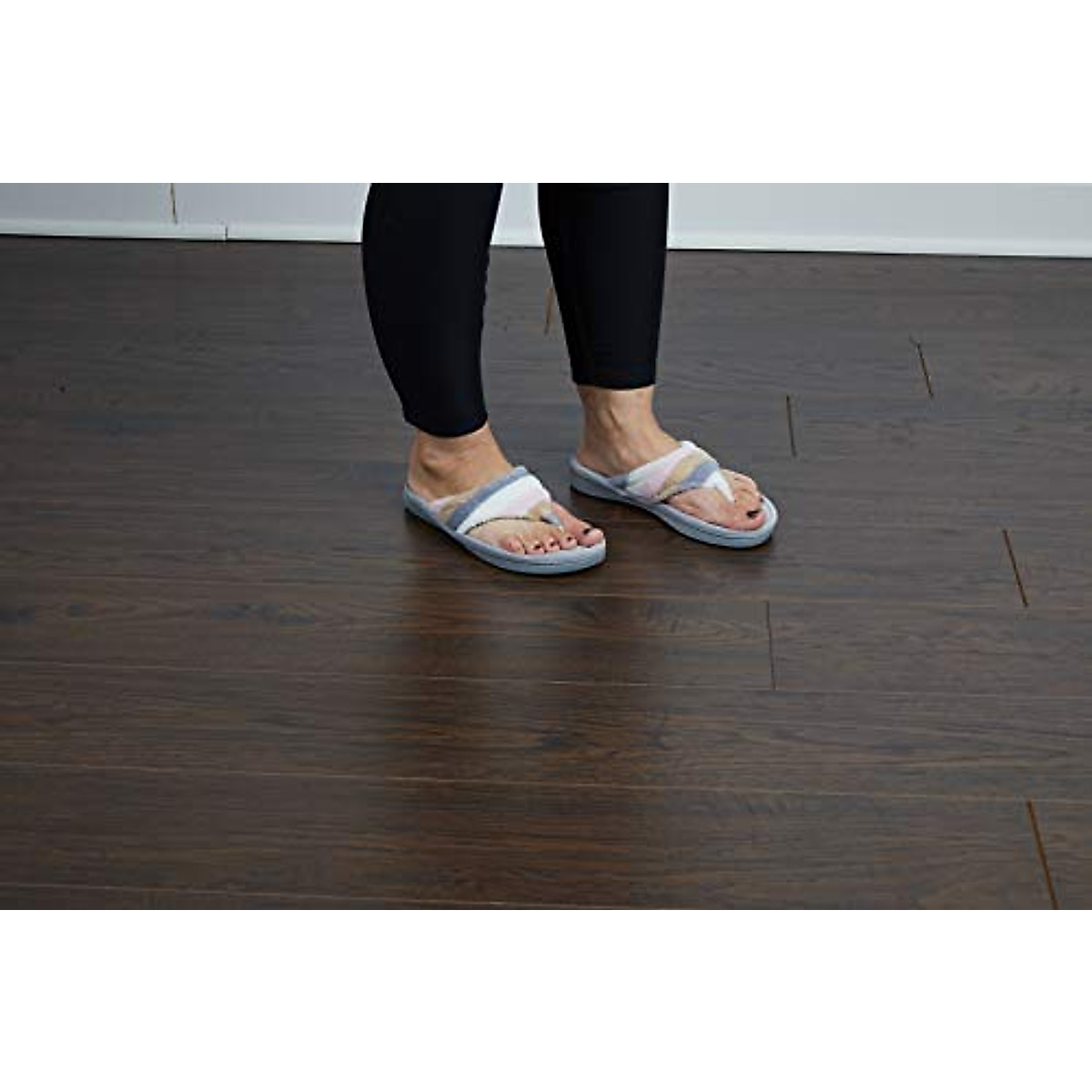 Dearfoams womens Melanie Colorblocked Microfiber Terry Thong Shoe Slipper, Sleet, Large US