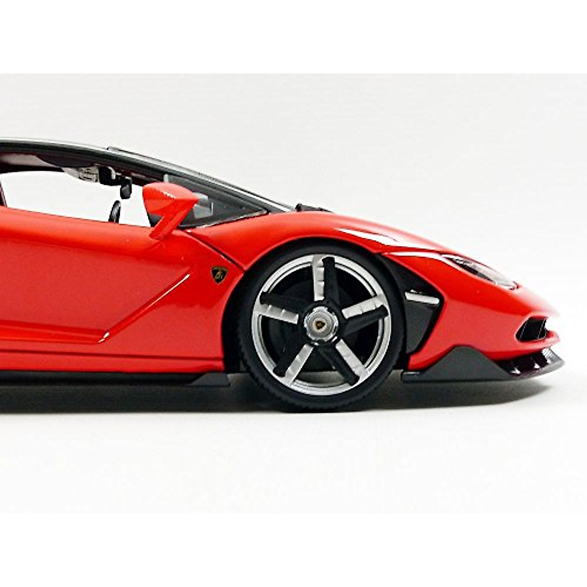 Maisto Lamborghini Centenario – 2016 – Echelle 1: 18
