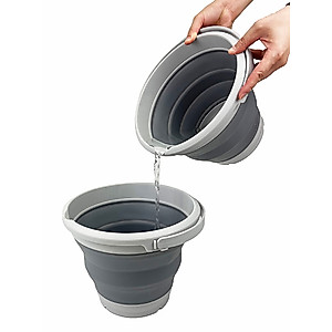 SAMMART 5.5L (1.4 Gallon) Collapsible Plastic Bucket with Lid - Foldable Round Tub with Lid - Portable Fishing Water Pail - Space Saving Outdoor Waterpot. (Grey)