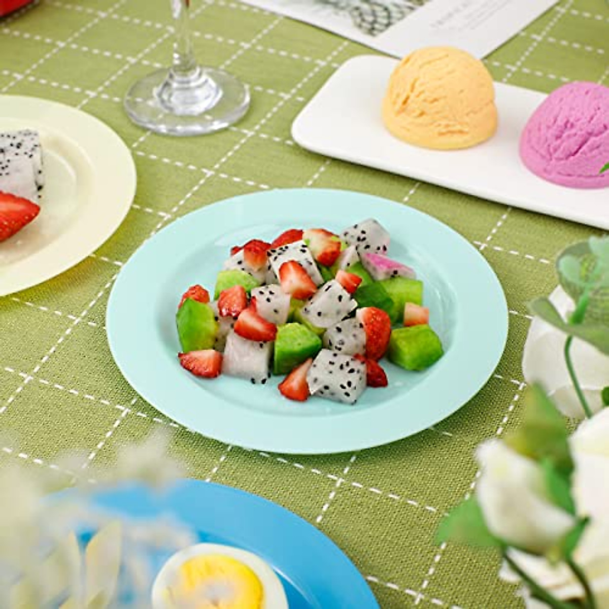 bUCLA 100PCS 6.25inch Plastic Dessert Plates -Cake Plates Appetizer Plates - Disposable Rainbow Plates In 5 Colors for Party, Birthday and Baby Shower