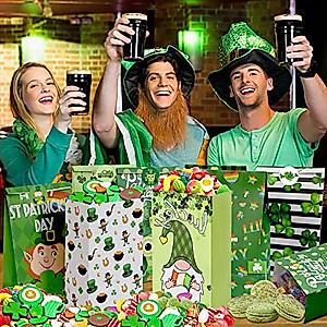 FEBSNOW St Patrick's Day Gift Bags, 40 Pack Shamrock Candy Treat Goodie Bags Lucky Clover Kraft Paper Bags Small St Patrick's Day Gift Bags for Kids Party Favor Bags