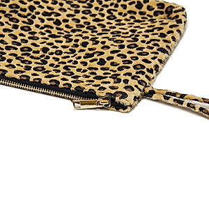 Me Plus Women's Clutch Pouch Wristlet Purse Bag Zipper Closure (2 Patterns) (Leopard-Beige)