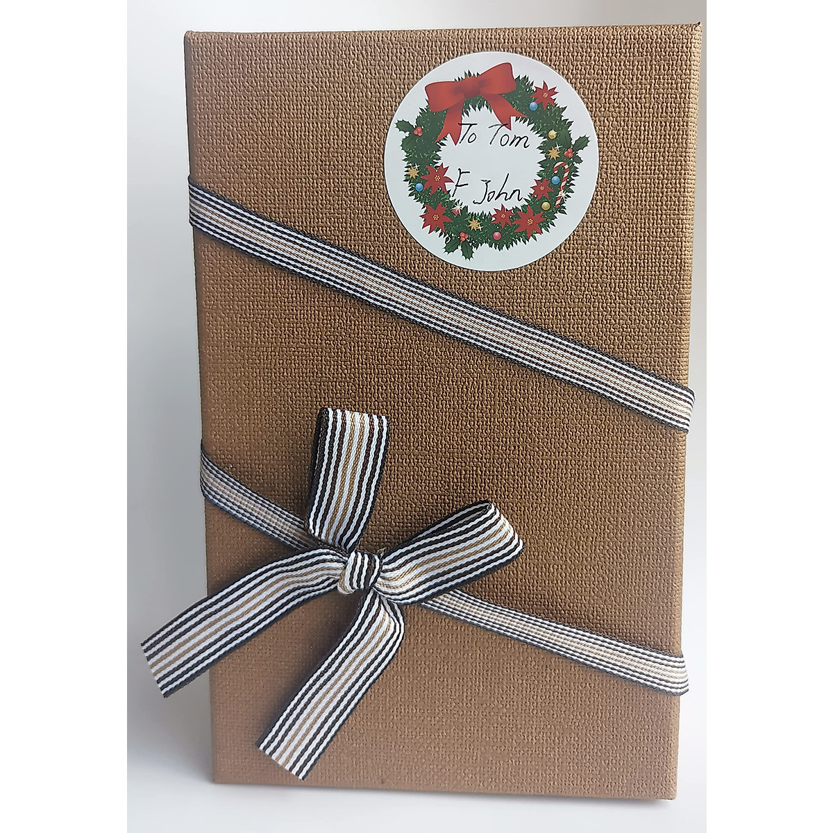 2 Inch 150 PCS Round Merry Christmas Stickers Xmas Present Labels Adhesive Decorative Envelope Seals Stickers for Cards Envelopes Boxes