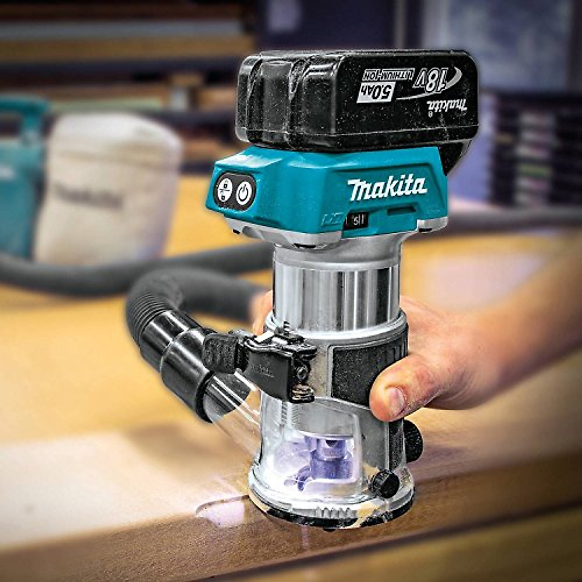 Makita XTR01T8J 18V LXT® Lithium-Ion Brushless Cordless Compact Router Starter Kit (5.0Ah)