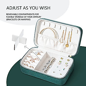 V-LAFUYLIFE Velvet Jewelry Box ,Small Travel Jewellery Box for Women,Portable Jewelry Case Organizer for Rings Bracelets Earrings Organizer（Green）