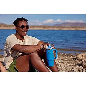 Stanley Quencher H2.0 Tumbler with Handle and Straw 30 oz | Flowstate 3-Position Lid | Cup Holder Compatible for Travel | Insulated Stainless Steel Cup | BPA-Free | Azure