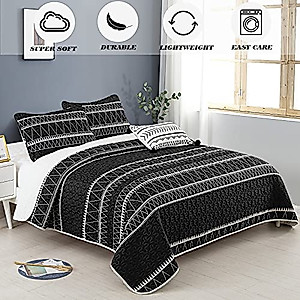 Black Quilt Set King, Black Striped Triangle Pattern Printed Bedspread Coverlet, 3 Pieces (1 Quilt + 2 Pillowcases), Soft Microfiber Bohemian Bedding Quilt Coverlet for Summer 90"x103"