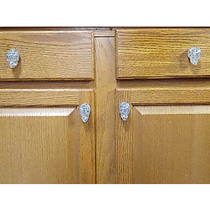 Glow in the Dark Skull Cabinet Knobs Gothic Halloween Metal Rock Witchy Handles Drawer Occult Grunge Skeleton Spooky Pirate Halloween Pulls