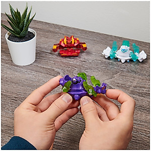 Bakugan Geogan, Stingzer, Geogan Rising Collectible Action Figure and Trading Cards