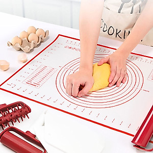AooBaBa Pizza Dough Roller and Docker and Silicone Pastry Dough Mat and Dough Scraper Cutter Time-Saver Dough Tools Set 5 Pieces
