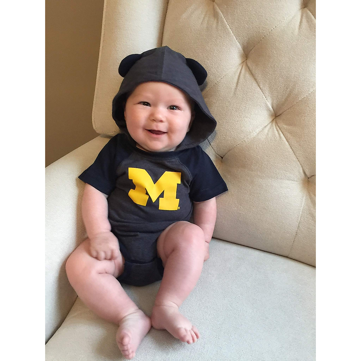 UGP Campus Apparel Michigan Wolverines Primary Logo Hooded Bear Ears Creeper Bodysuit - 6 Months - Vintage Navy