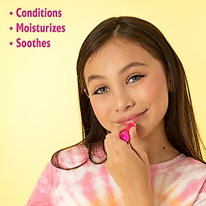 Lip Smacker Lippy Pals Flavored Lip Balm | Unicorn, Bunny, Llama | Clear Matte | for Kids Stocking Stuffer Christmas Gift | Set of 3