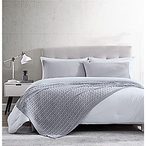 The Nesting Company – Oak 100% Cotton Cable Knit 50" x 70" Throw Blanket (Gray)