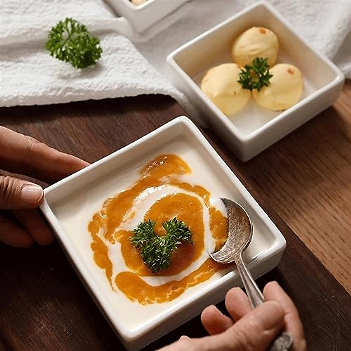 TRESORS Appetizer Plates Snack Bowls Ceramic Square Soy Sauce Bowl White Dipping Sauce Ketchup BBQ Sushi Condiment Soy Sauce Bowl Salad Plates Dinner Plates (Color : Large)