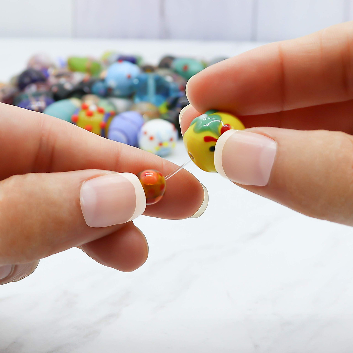 Fun-Weevz Assorted Glass Beads for Jewelry Making Adults, Bulk Glass Beads for Crafts, Lampwork Murano Bead Mix for Bracelets and Necklaces,Crafting Beads Supplies Kit, Large & Small Beads