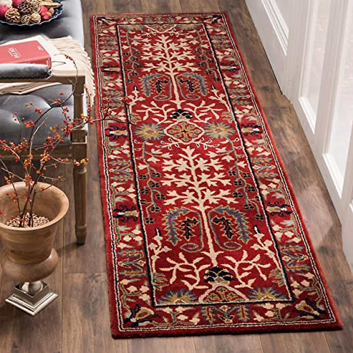 SAFAVIEH Antiquity Collection 8' x 10' Red / Multi AT64A Handmade Traditional Oriental Premium Wool Area Rug