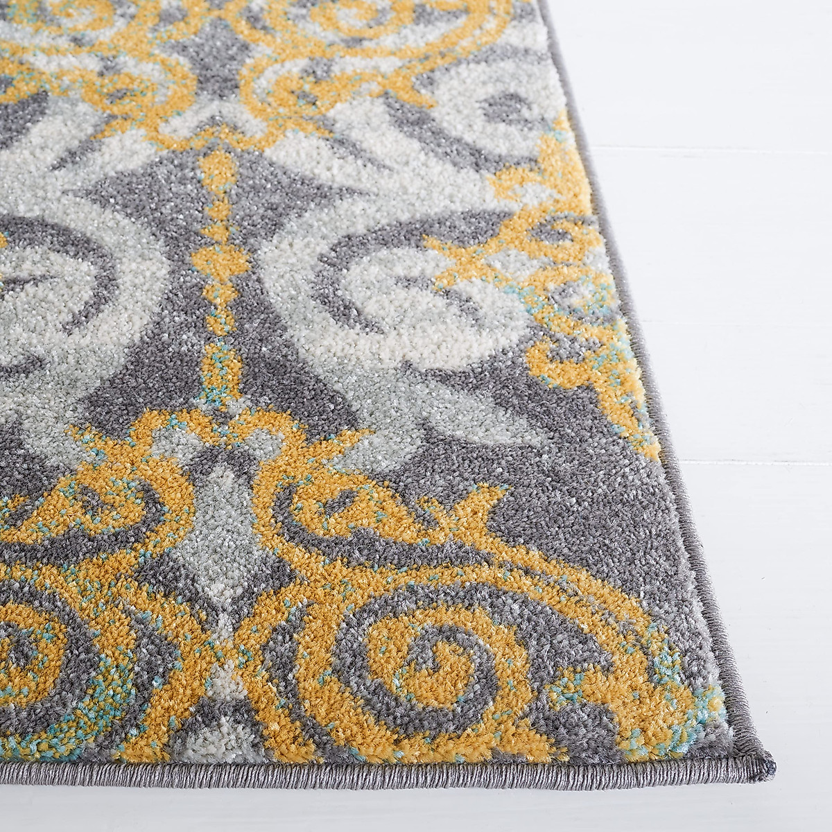 SAFAVIEH Evoke Collection 6'7" x 9' Grey/Ivory EVK230D Medallion Damask Non-Shedding Living Room Bedroom Dining Home Office Area Rug