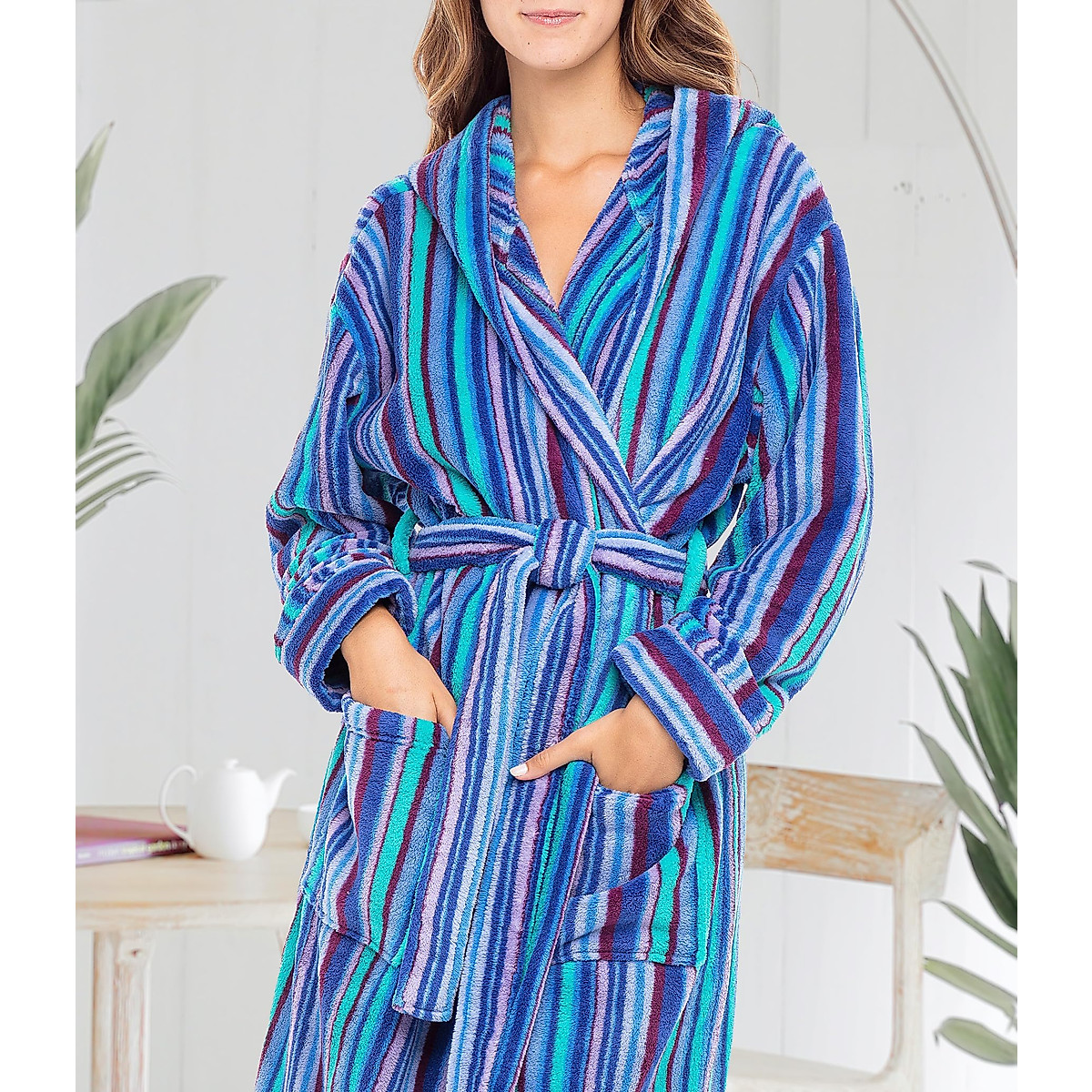 Alexander Del Rossa Women's Robes, Long Plush Bathrobe, Womens Robe with Hood, Hooded Robes for Women Plus Size Robe The Blues Striped XL (A0116ABQXL)