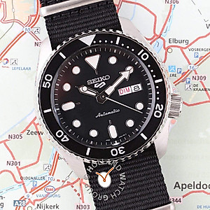 Seiko Analog SRPD55K3, Black/White, Strip