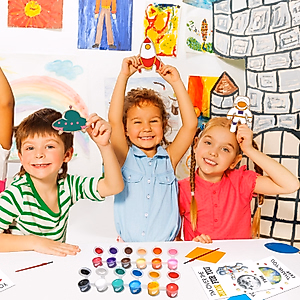 GEECOZYLIFE Thank You for Coming Gifts for Kids - 24 PCS Space Cards with Art Supplies - Space Wood Painting Craft Kits - Kids Birthday Boys Girls Gifts Bulk - Space Party Favors