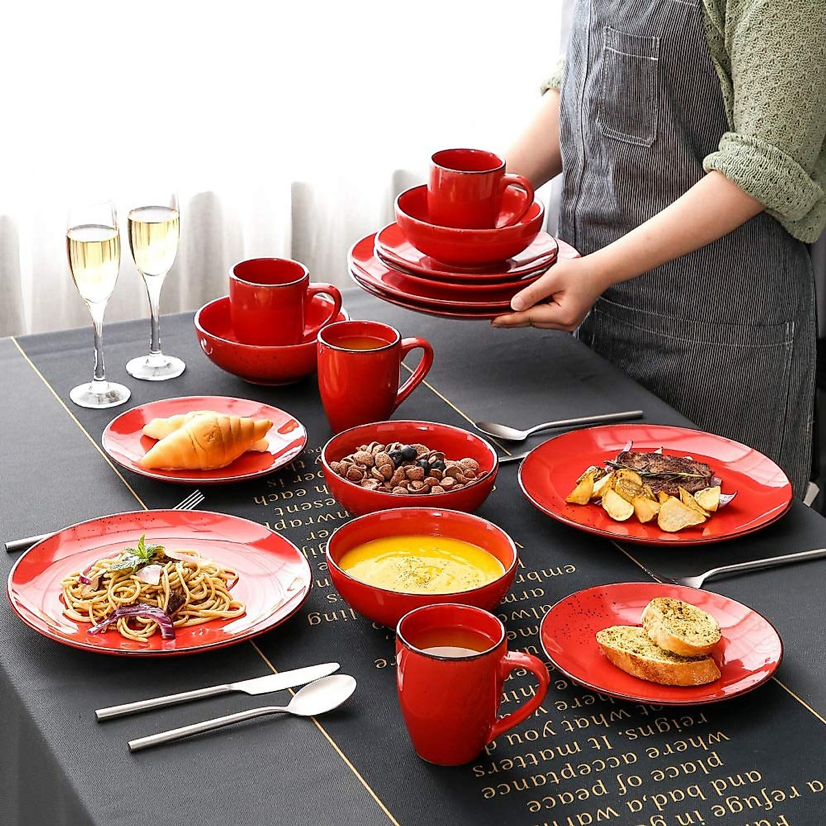 TBGFPO Red 32-Piece Ceramic Stoneware Dinner Plate Set with Dinner Plate, Dessert Plate, 800ml Bowl, 380ml Mug Set