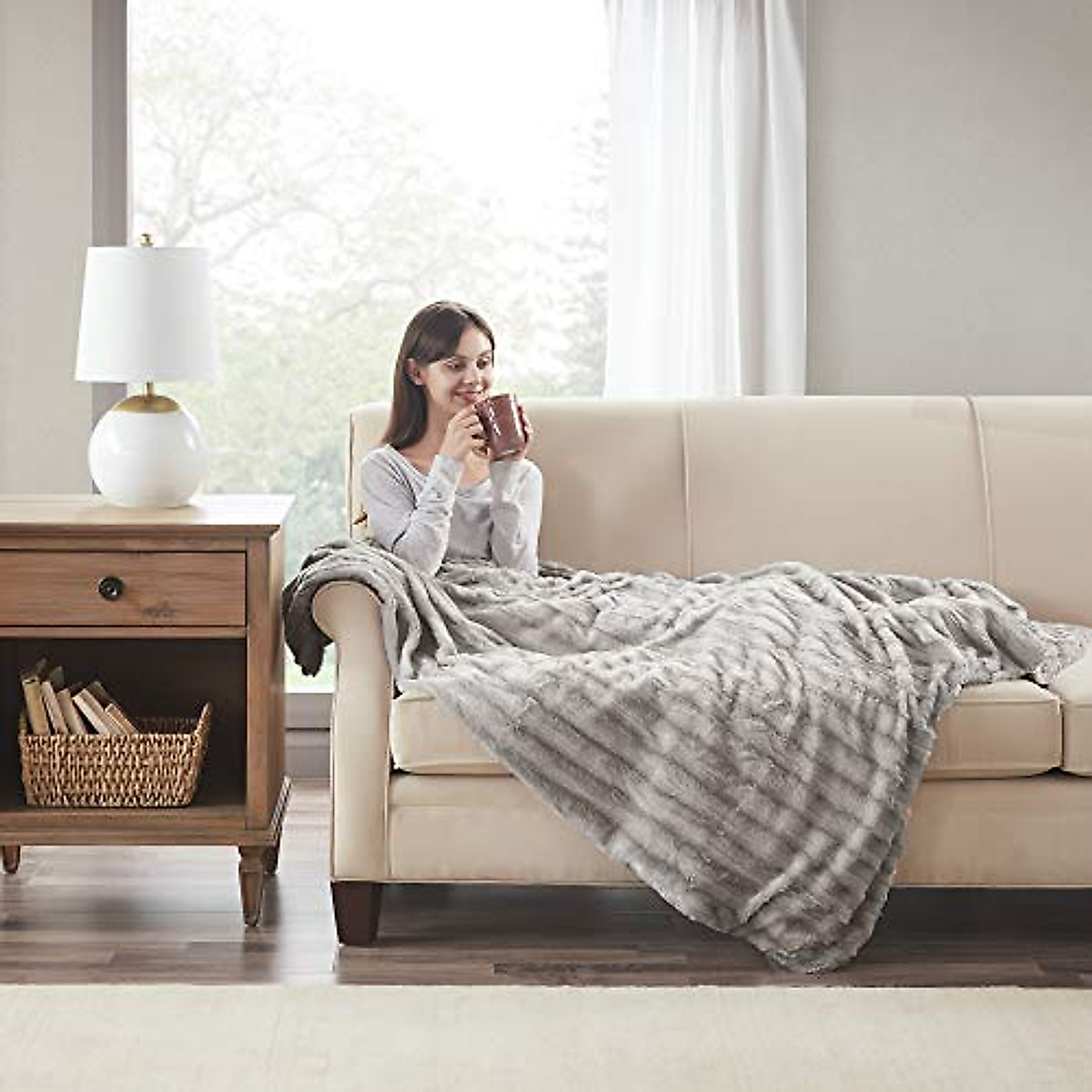 Beautyrest Duke Weighted Adult, Faux Fur, Glass Beads Filling, and Removable Cover Calming Heavy Blankets, 60x70-12lbs, Grey