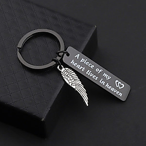 MAOFAED Memorial Keychain A Piece of my heart lives in heaven Sympathy Gift Loss of Loved One Keychain (piece in heaven black)