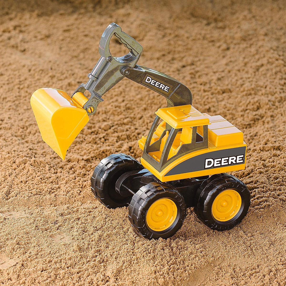 John Deere Sandbox Big Scoop Excavator Toy with Tilting Dump Bed - Construction Toys - Frustration Free Packaging FFP - 15 Inch