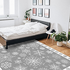 Grey Snowflake Christmas Area Rug for Living Room, Rectangular Indoor Carpet - 2' x 3', Xmas Winter Snowflake Gray Non-Skid Bathroom Mat Kitchen Runner Rugs for Bedroom