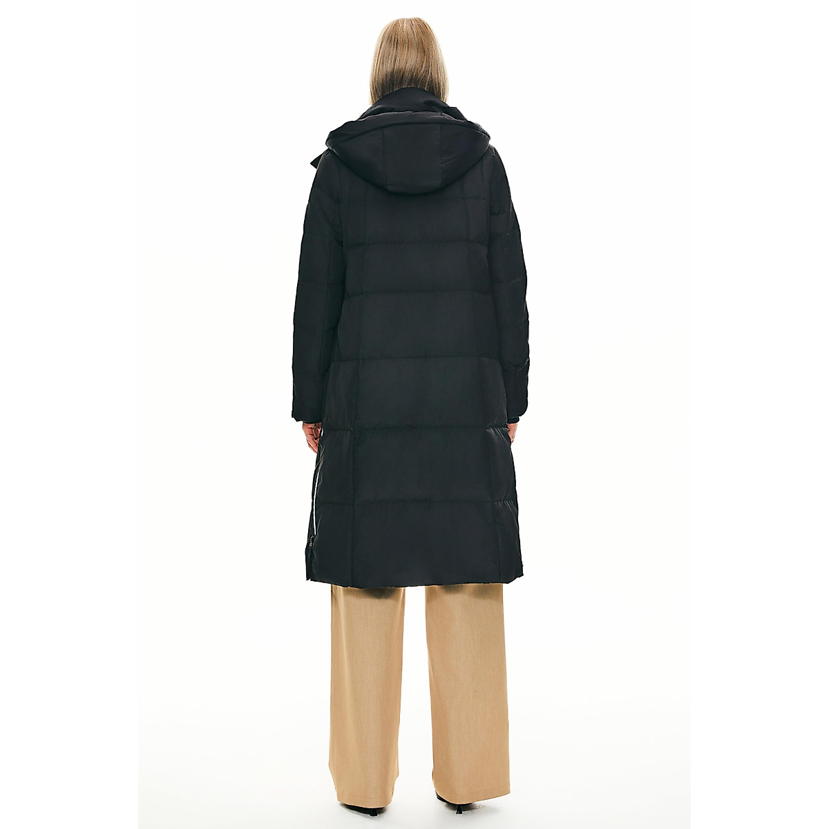 Orolay Women's Thickened Long Down Jacket Winter Down Coat Hooded Puffer Jacket with Side Zipper Pirate Black M