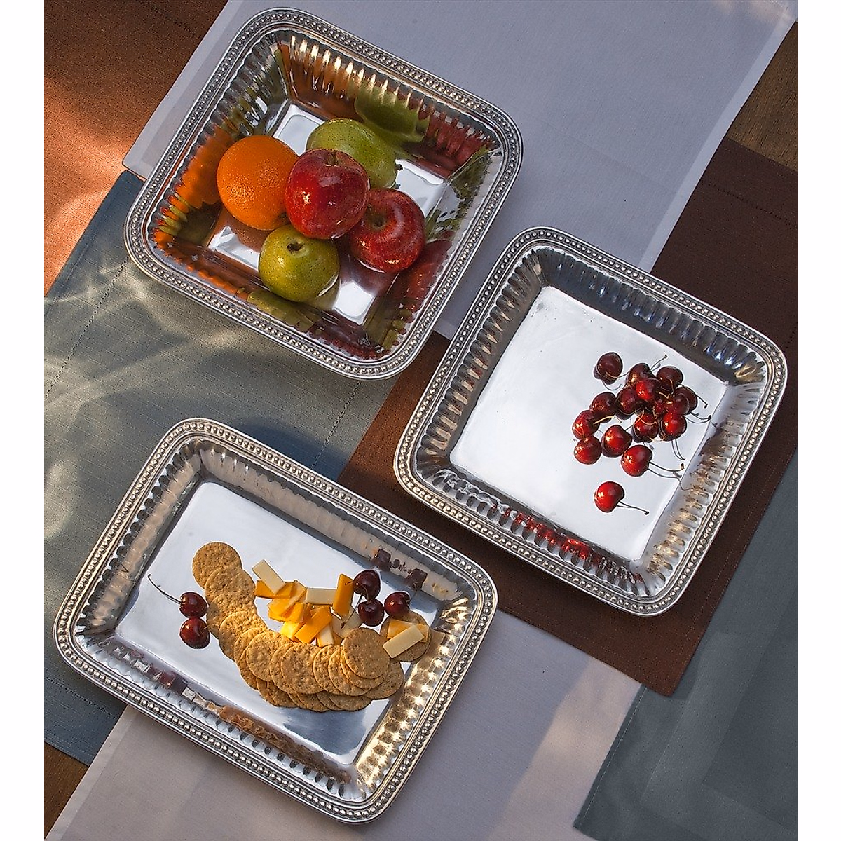 Wilton Armetale Flutes and Pearls Dipping Bowl, Round, 6-Inch