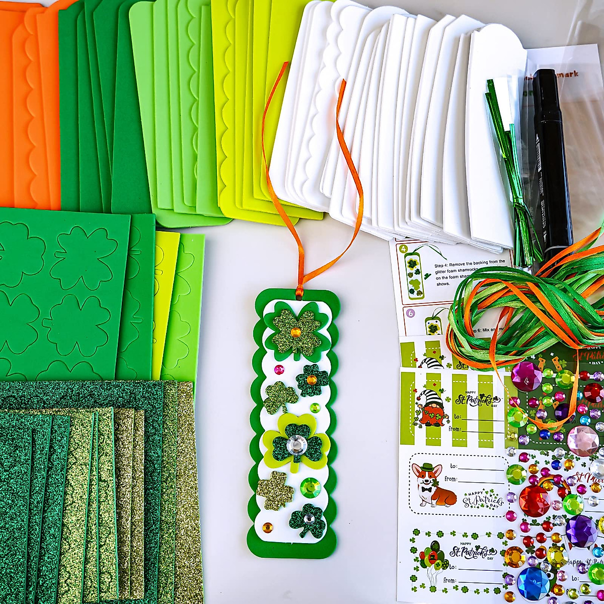Winlyn 24 Sets St. Patrick's Day Decorations DIY 3D Shamrock Bookmark Craft Kits Blank Foam Bookmarks Lucky Shamrock Four Leaf Clover Stickers for Kids Reading Gifts Classroom Activities Art Projects