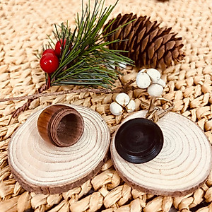 CGYGP Acorn Keychain, Wooden Acorn Canister,Fall acorn Locket Wood Acorn Nut Keepsake Pendant gift for men women