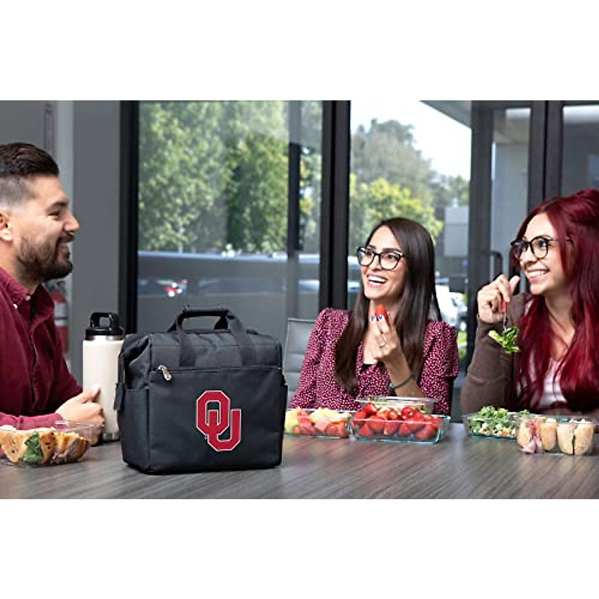 PICNIC TIME NCAA Oklahoma Sooners On The Go Lunch Bag, Soft Cooler Lunch Box, Insulated Lunch Bag, (Black) 10 x 6 x 10.5