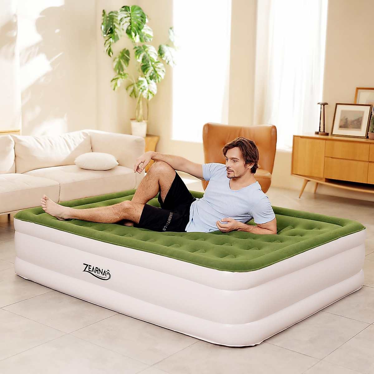 Zearna Air Mattress Queen with Built in Pump - Upgraded Blow Up Bed, 2 Mins Quick Self Inflatable with Double Air Chamber, 18"/650lbs Max, All Night No Lost Air, for Camping,Home,Portable Travel