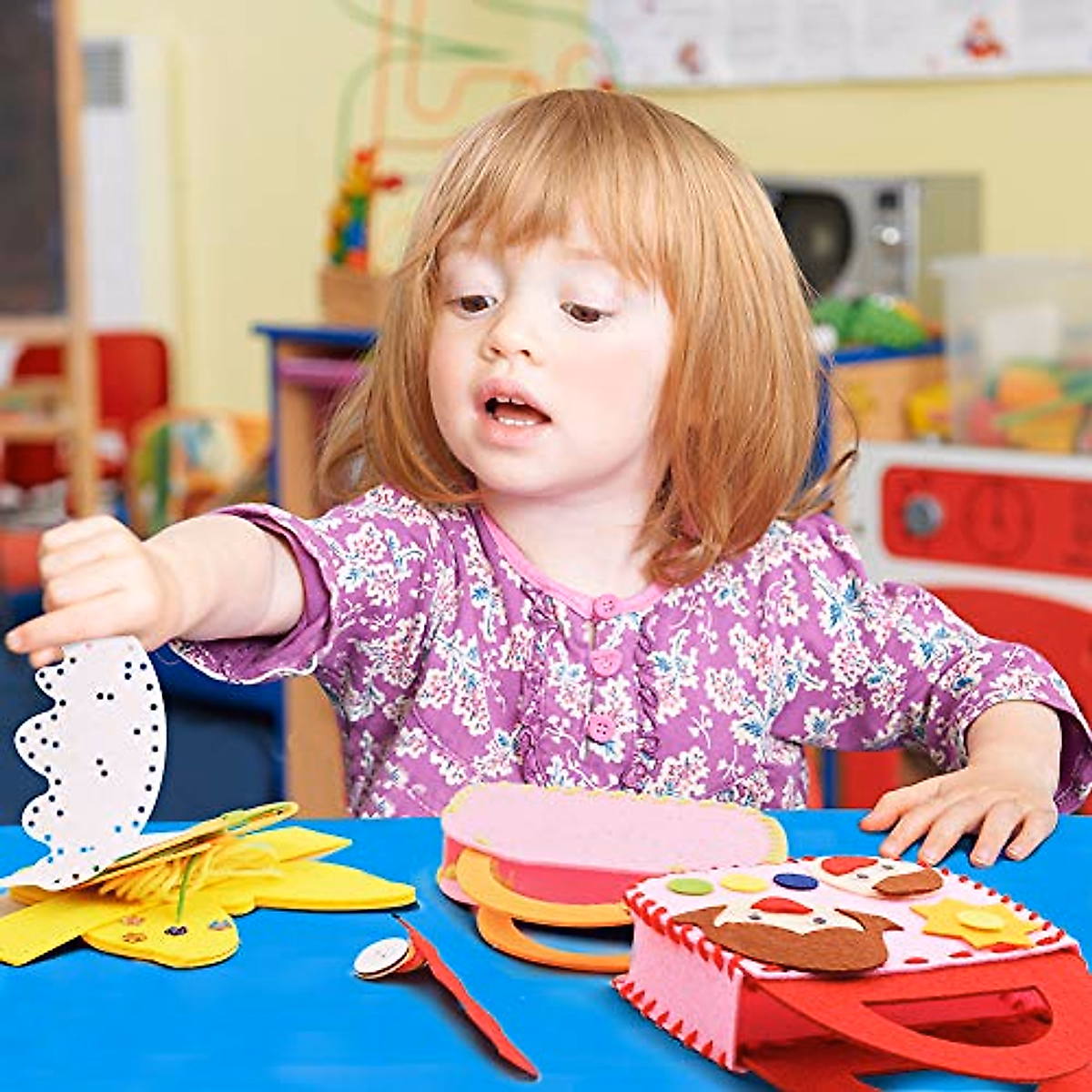 4 pcs Sewing kit for Kids, Preschool Educational Toys Kids Sewing Kits Ages 2-8, Toddler Arts and Crafts for Kids Ages 1 2 3 4 5 6 Years Old, Preschool Educational Toys Sewing Kit for Kids