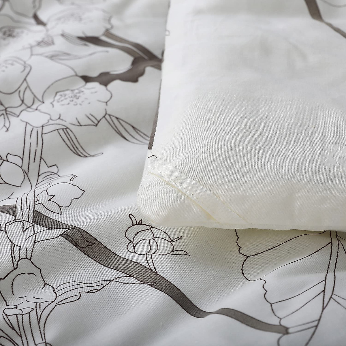 SLEEPBELLA Comforter King Size, 600 Thread Count Cotton Brown Branches and Blue Flowers Off-White Comforter Sets, Down Alternative Bedding Set 3Pcs(King, Off-White Botanical)