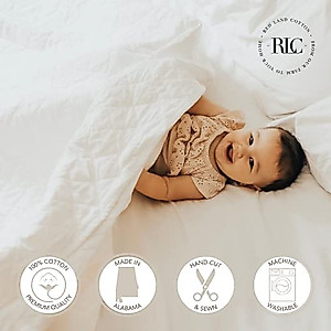 Red Land Cotton Classic Luxury Quilt | American Grown 100% Cotton Batting | Lightweight All Season USA Made Vintage Style Bedspread | Durable Oversized and Machine Washable | Soft King/Cal King White