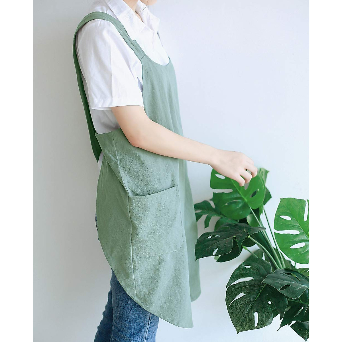 NEWGEM Japanese Linen Cross Back Kitchen Cooking Aprons for Men with Pockets for Baking Painting Gardening Cleaning Light Green