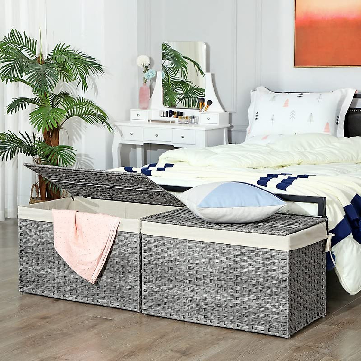 SONGMICS Storage Basket with Lid, Rattan-Style Storage Trunk with Cotton Liner and Handles, for Bedroom Closet Laundry Room, 29.9 x 17.1 x 18.1 Inches, Gray URST76WG