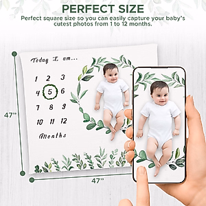 Organic Baby Monthly Milestone Blanket for Boys and Girls Muslin Cotton Baby Month Blanket with Leaf Wreath Frame Newborn Milestone Mat for Growth Photography, Swaddle (Green Leave)
