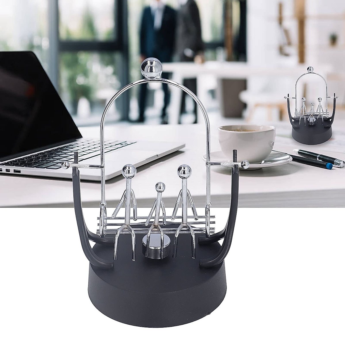 Perpetual Motion Desk Toy Noiseless Swinging Desk Sculpture Silent Motion Office Decor Endless Motion Desk Ornament for Desktop Decorations