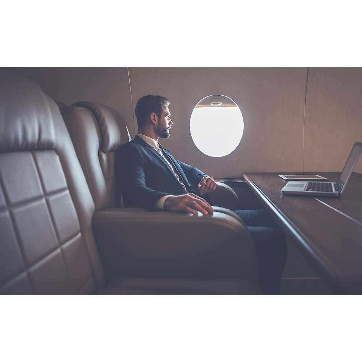 MONTABLEU Milano Handcrafted Mens Slim Bifold Wallet with Money Clip, Executive Black