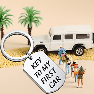 TGBJE First Car Gift For Teens Key To My First Car New Driver Gift Drivers License Keychain Gift First Car Souvenir Gift (first car key)