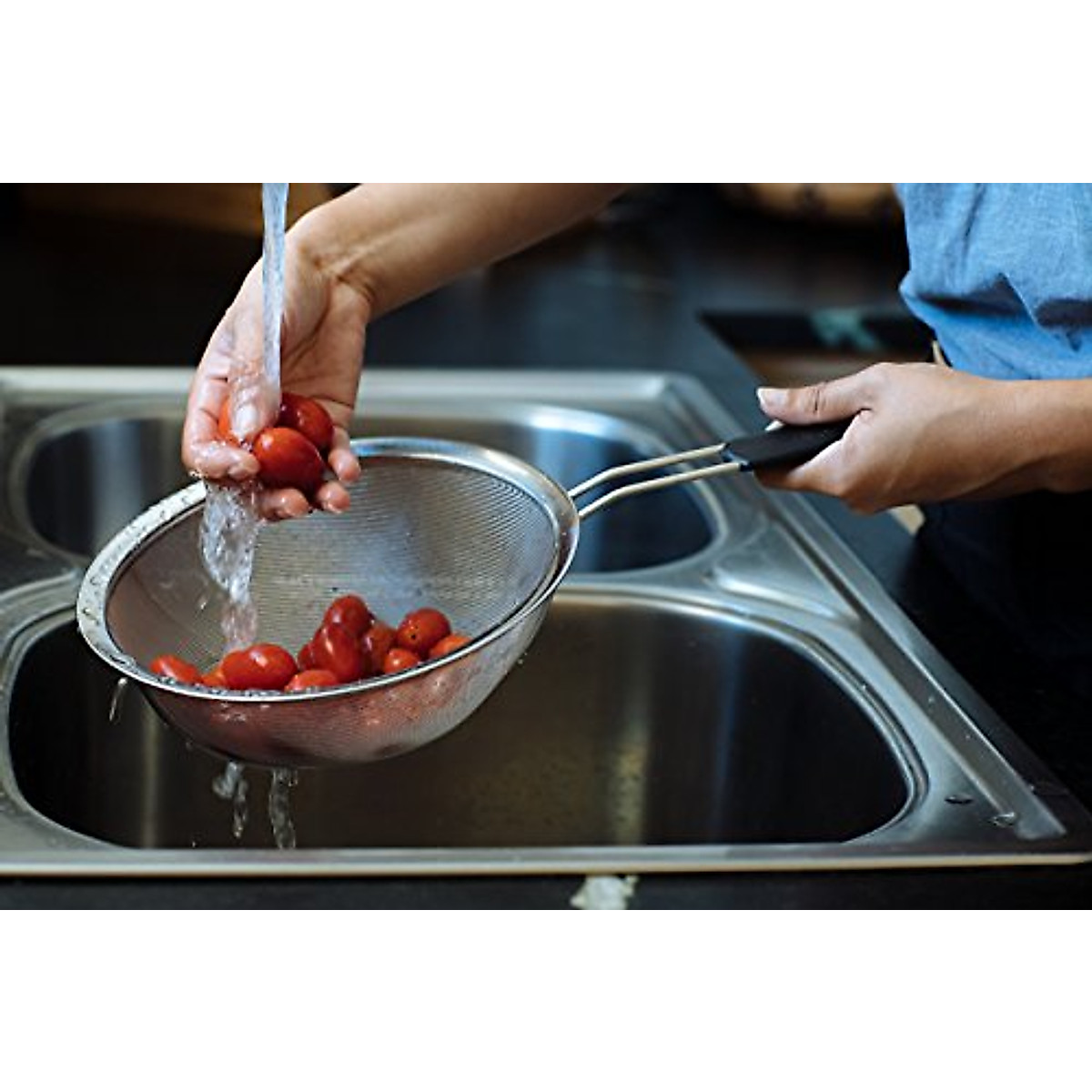 LiveFresh Large Stainless Steel Fine Mesh Strainer with Reinforced Frame and Sturdy Rubber Handle Grip - Designed for Chefs and Commercial Kitchens & Perfect for Your Home - 9 Inch / 23 cm Diameter