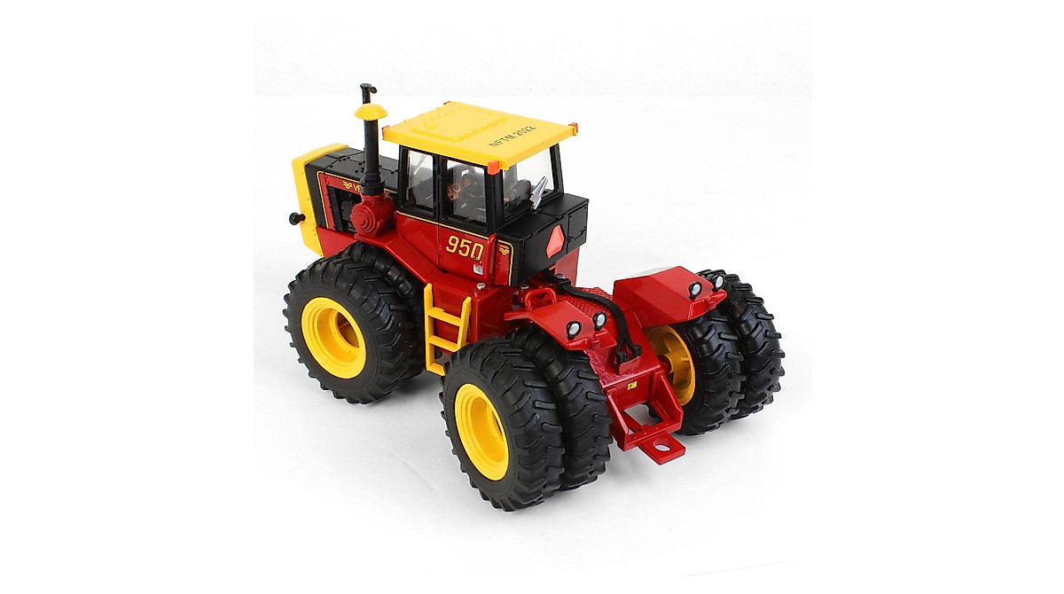ERTL 1/32 Versatile 950 Tractor - National Farm Toy Museum Series